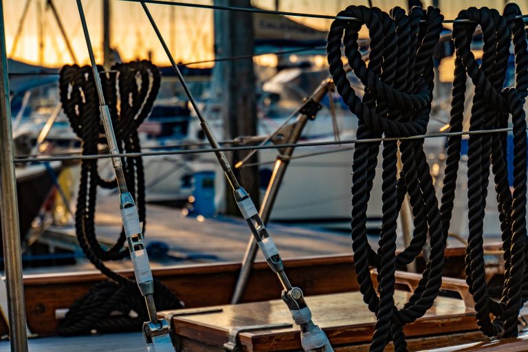 winch and rope on sailboat - TransEurope Marinas
